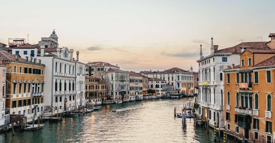 Venice: Private Tour with a Local Guide - What to Expect During the Tour