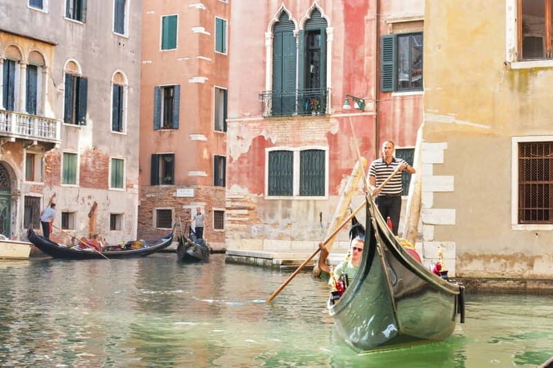 Venice: Romantic Shared Gondola Serenade on the Grand Canal - Analyzing the Value