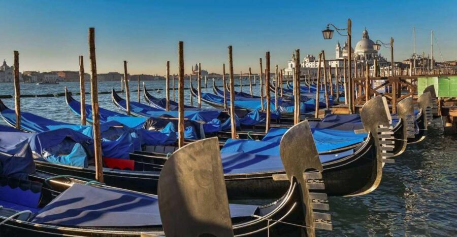 Venice: Shared Gondola Tour - Why You Should Consider This Tour