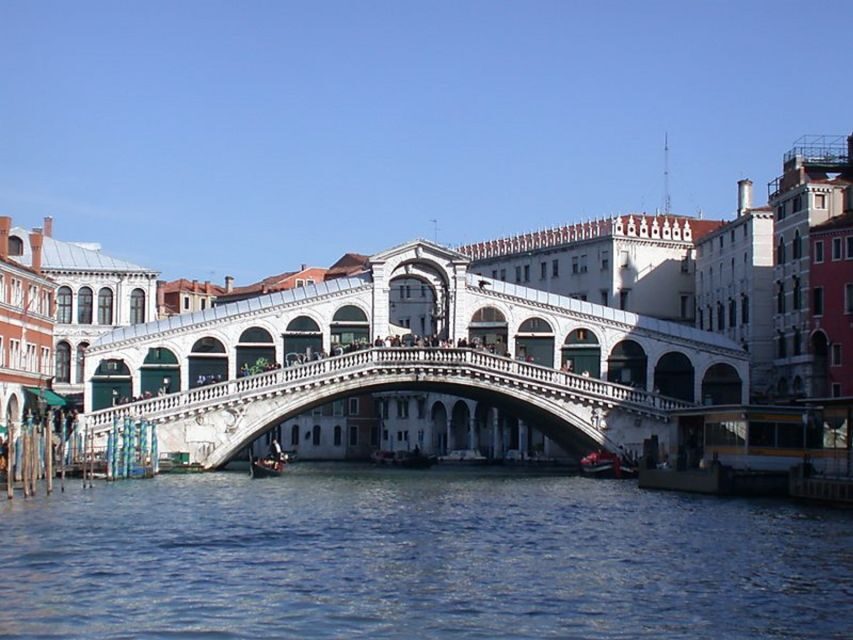 Venice: Sightseeing Tour with a Local Guide - San Pantalon and Campo San Pantalon