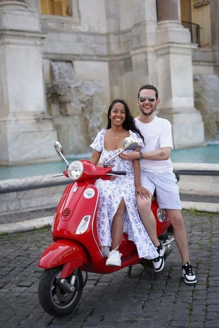 Vespa Tour with Professional Photography in Rome - Key Points