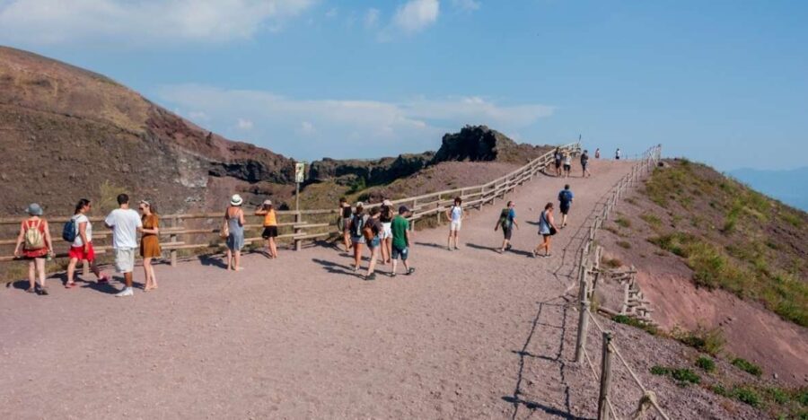 Vesuvius and Pompeii Transfer + Entrance for the Vesuvio - What Travelers Say