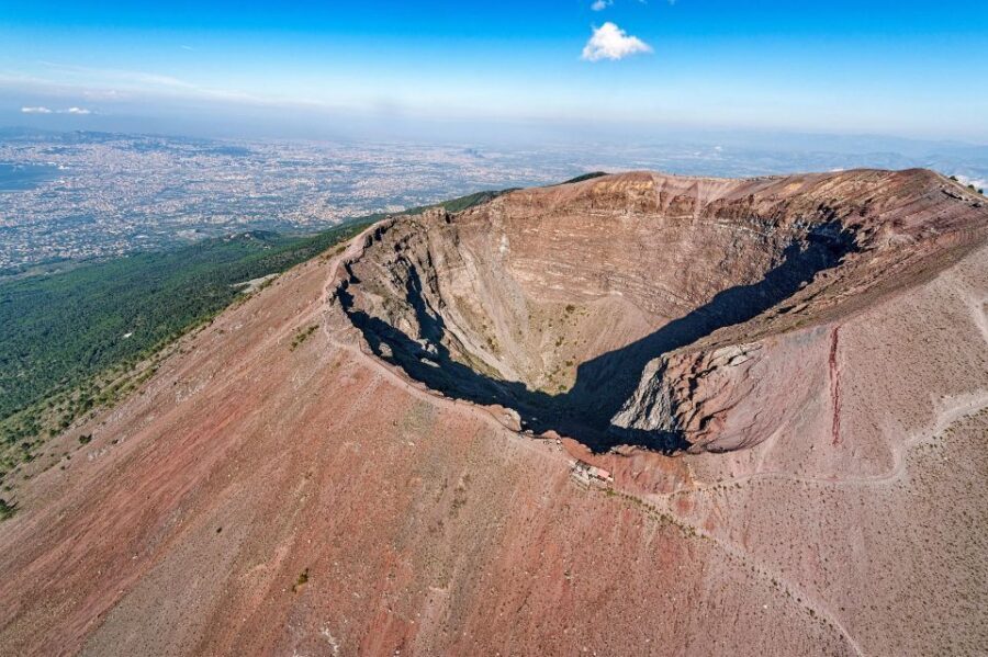 Vesuvius: entrance ticket + bus round-trip - The Itinerary and What It Means for You