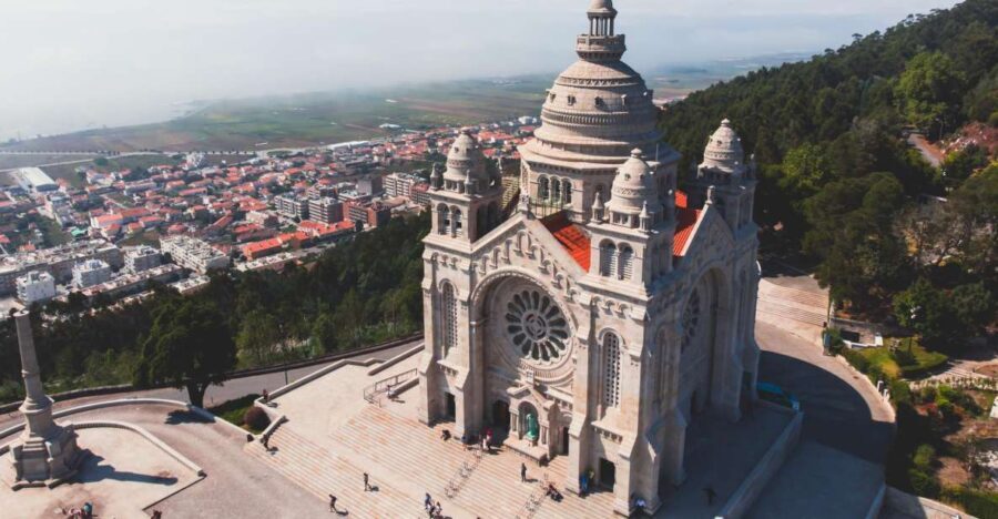 Viana do Castelo, Ponte de Lima, and Valença Private Tour - The Charm of Ponte de Lima