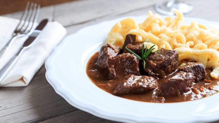 Vienna: 3.5-hour Danube cruise "Hungarian Night" - Who Should Consider This Tour?
