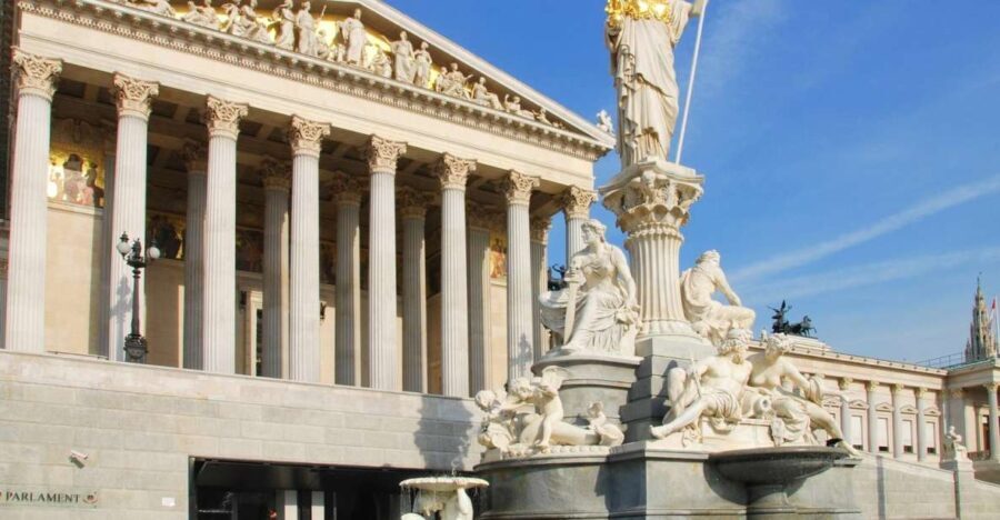 Vienna: City Center Guided Walking Tour - How the Tour Adds Value