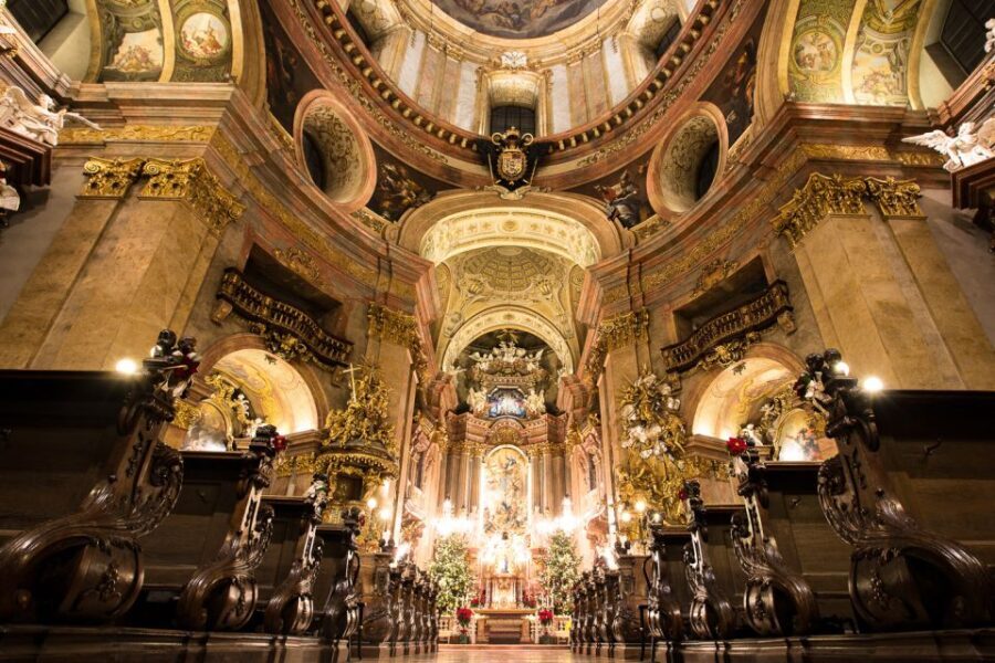 Vienna: Classic Ensemble Vienna in St. Peter's Church Ticket - The Experience of the Venue