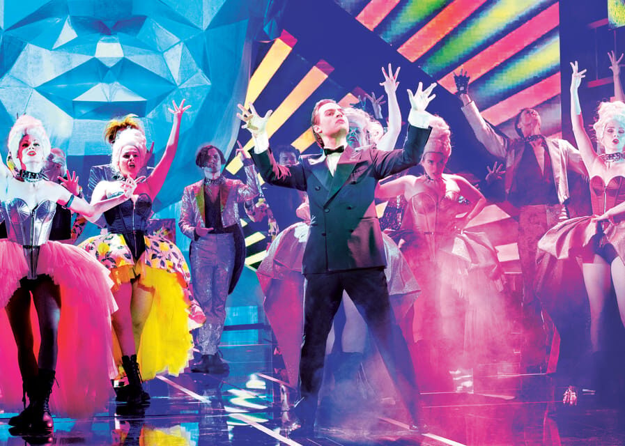 Vienna: Musical Tickets ROCK ME AMADEUS - THE FALCO MUSICAL - The Experience: What To Expect