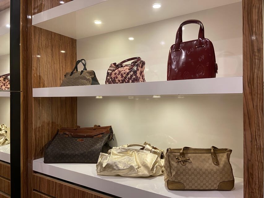 Vienna Private Shopping: Vintage treasures & Champagne - What to Expect From the Itinerary
