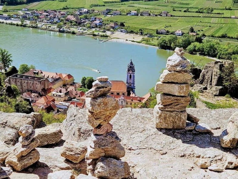 Vienna: Private Wachau tour to Dürnstein and Melk - The Itinerary in Detail