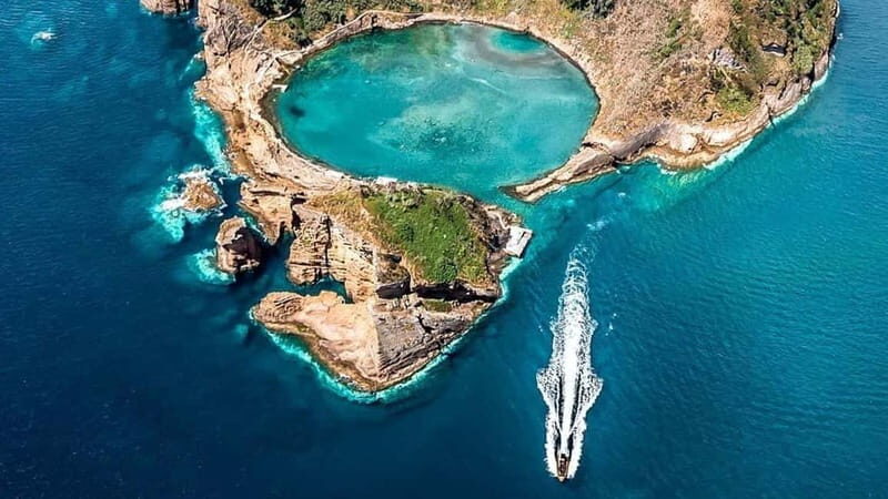 Vila Franca Islet: Around The Islet Guided Boat Tour - A Detailed Look at the Experience