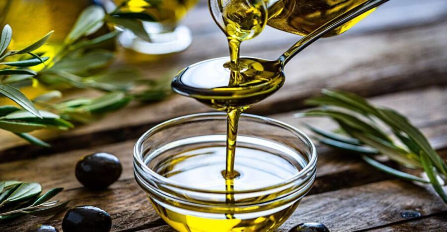 Villa Castelli: Highlights Walking Tour w/ Olive Oil Tasting - Why This Tour Works for Travelers