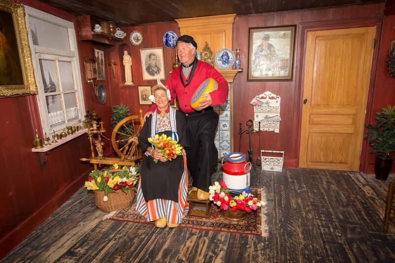 Volendam: Photo Opportunity in Traditional Dutch Costume - The Broader Context: Is It Worth It?