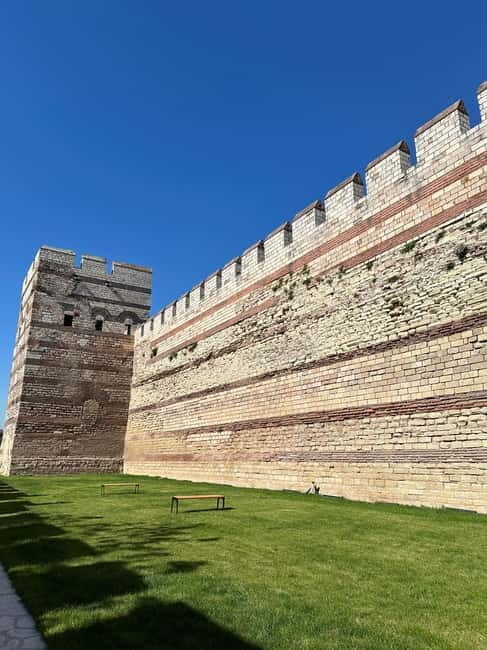 Walls of Contantinople and Blachernea Palace Tour - Exploring the Walls of Constantinople