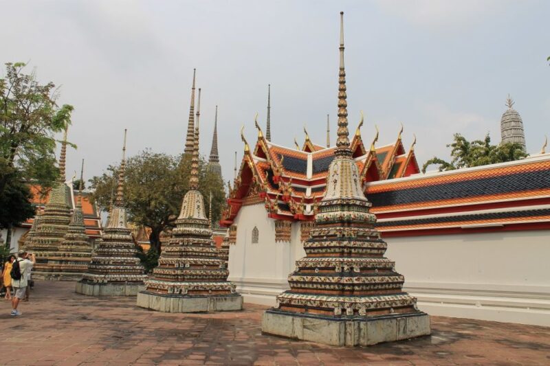 Wat Pho, Wat Arun and Wat Hong Rattanaram Private Tour - Key Points