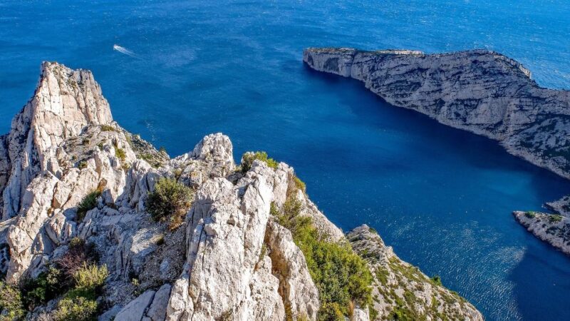 Welcome to Marseille: Private Tour with a Local - Discovering Marseille with a Local Guide: What You Can Expect
