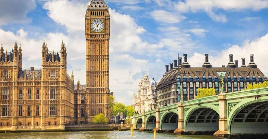 Westminster Abbey to Buckingham Palace: Full London Tour - Practical Details and Value