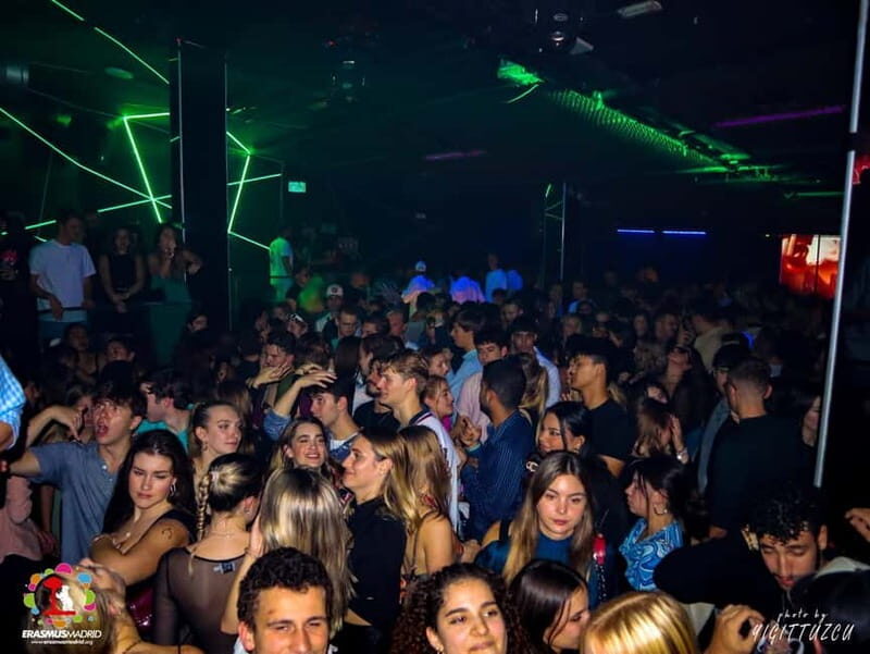 Wild Night Pub Crawl: Free Shots, Games & VIP Club Entry! - The Itinerary and What to Expect