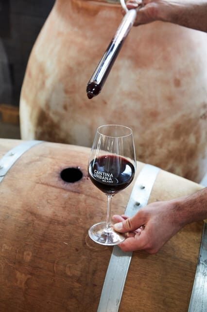 Wine Blind Tasting in Cantina Urbana Milano - Why Travelers Love This Experience
