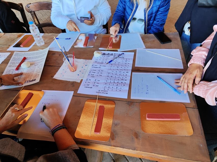 Write your name in linear B, the first writing in Europe - What you can expect from this workshop