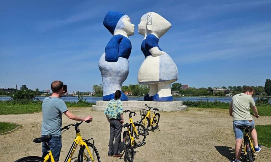 Zaanse Schans: E-bike day trip: Windmills, Cheese and Nature - An In-Depth Look at the Tour