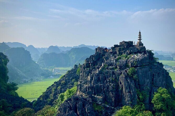 1 Day Luxury Tour in Bai Dinh,Trang An & Mua Cave Amazing View - A Deep Dive into the Itinerary