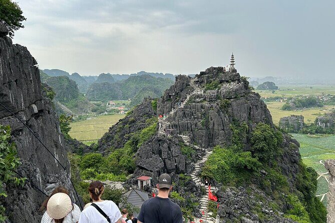 1 Day Luxury Tour to Ninh Binh: Bai Dinh Trang An Mua Cave - Transport and Group Size