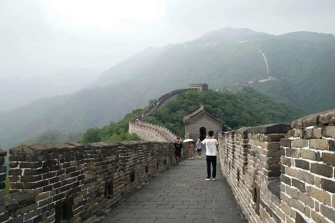 1-Day Mutianyu Great Wall and Beijing Airport Drop off Tour - Deep Dive into the Itinerary
