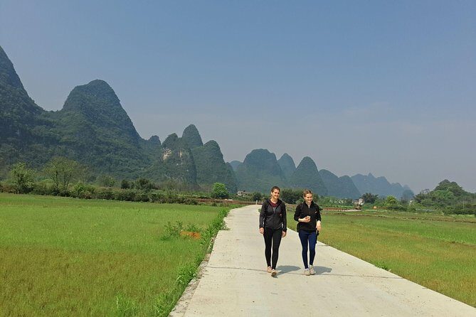 1 Day Yangshuo Countryside Hiking along the Yulong river Private Tour - The Itinerary: A Day in the Countryside