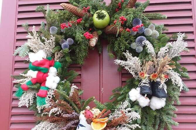 1 Hour Christmastide Walking Tour in Virginia Past and Present - What Makes This Tour Stand Out?