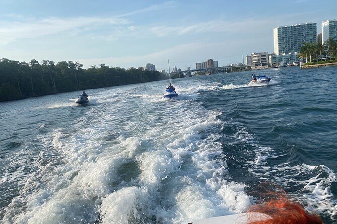 1-Hour Jet ski Ride in Miami, Florida - What’s Included and What’s Not