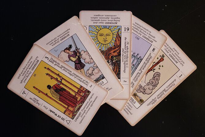 1 Hour Private Tarot Reading in Wilmington - What’s Included and What’s Not