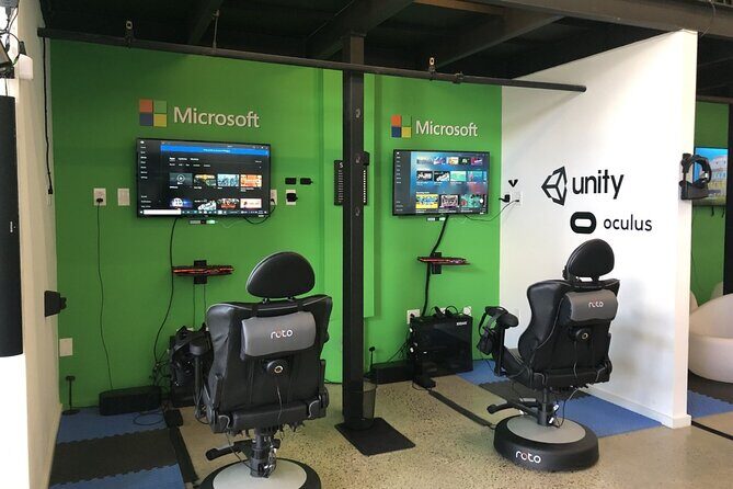 1 Hour Virtual Reality Arcade - Who Will Enjoy This the Most?