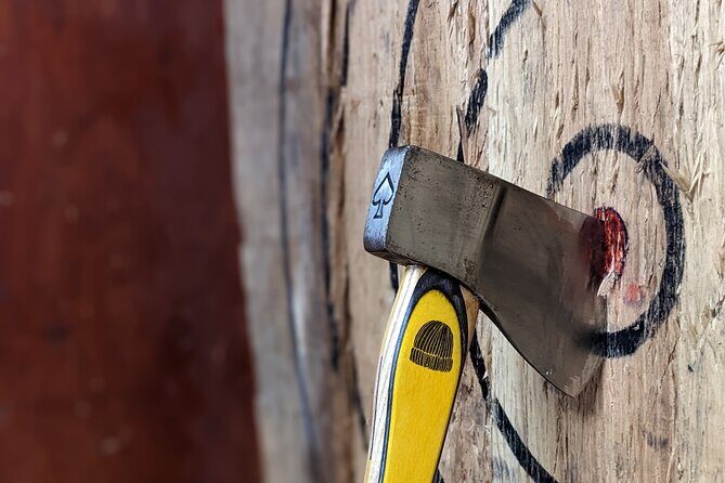 1 Hr Syracuse Axe Throwing - The Equipment and Facilities