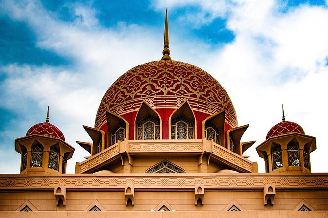 *10 Hrs Kuala Lumpur Flexible Van Tour w' Tour Guide - What the Tour Offers: Value and Practicality