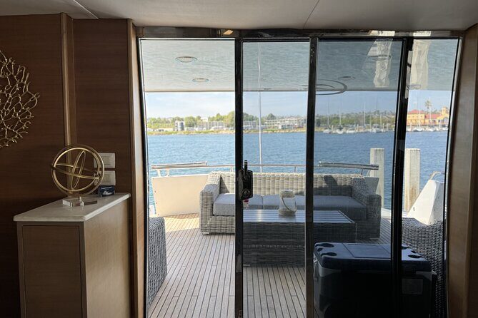 100 ft Maiora Super Yacht Rental long beach - What to Expect During the Cruise