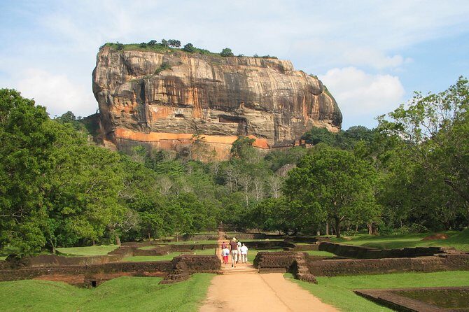 15 Days Around Srilanka - The Itinerary Breakdown: What to Expect Each Day