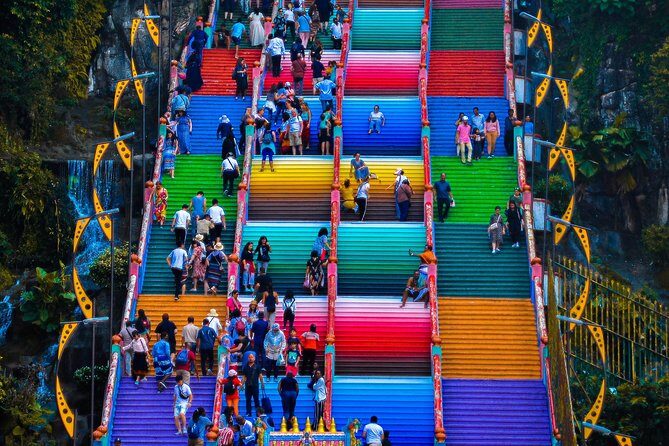 *15Hrs Kuala Lumpur Van Tour from Johor Bahru w' Tour Guide - Authentic Experiences and Hidden Gems