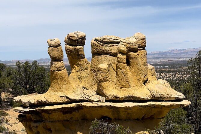 2.5hr Willis Creek/Sunset Tour Paria Valley - Smores and Campfire Relaxation