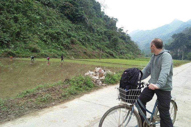 2-Day Ba Be Lake With Boat Trip, Swimming, Kayaking And Cycling - Visiting Hua Ma Cave by Bicycle
