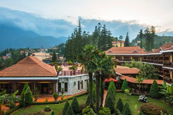 2-Day Spectacular Sapa Trekking and Bus Tour (overnight at 4 star hotel) - Return and Rest: Comfort and Convenience