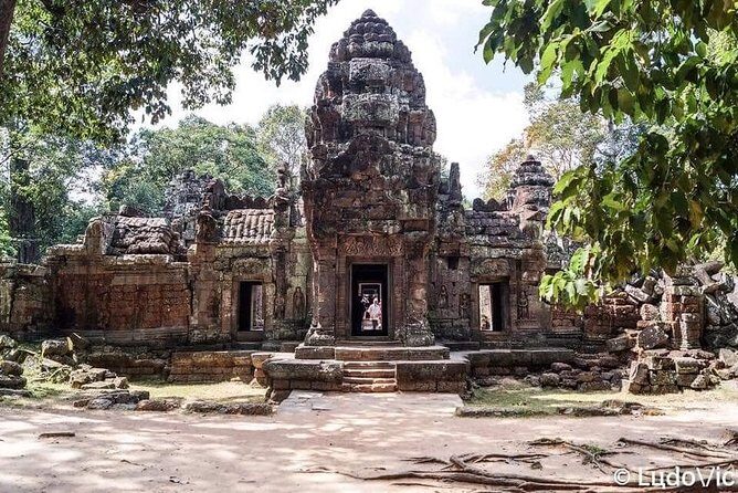 2 DayAngkor Discovery Tour & Beng Mealea Tour And Airport Pick Up - Deep Dive into the Highlights