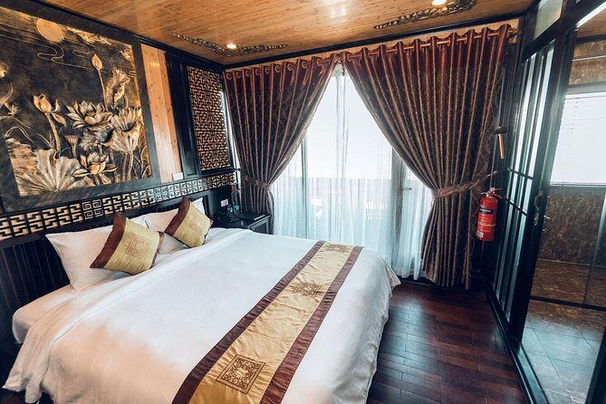 2 days Halong Bay and Bai Tu Long Bay - Overnight Cruise 5* - Whats Included & What’s Not