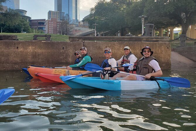 2-Hour Downtown Houston Skyline Paddleboard and Kayak Rentals - The Experience in Detail