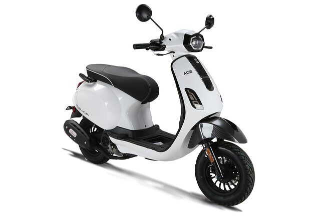 2 Hours , 2 Person Retro Scooter 49cc - What Makes This Scooter Tour Stand Out
