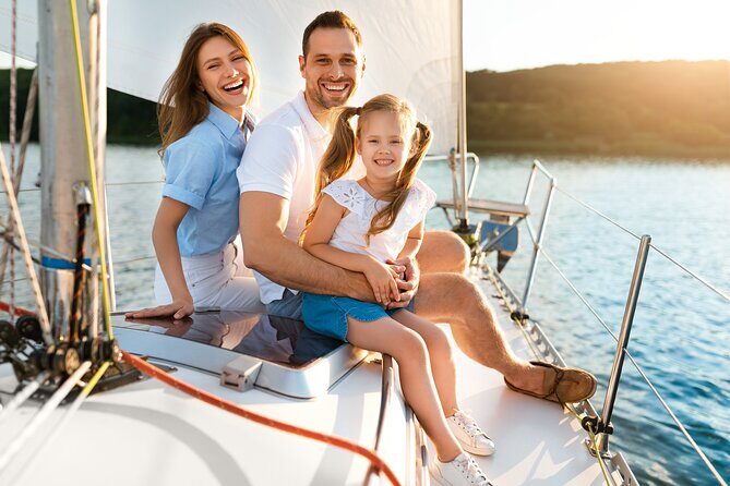 2 Hr Shared Day Sail Along Historic Bay Front - Is It Worth the Price?
