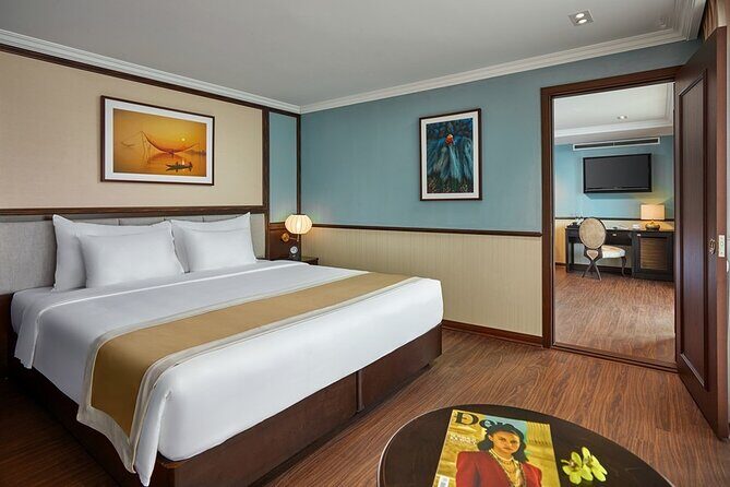 2D1N Capella 5* cruise | SQUID FISHING, KAYAK,VISIT CAVES - The Cruise Experience: What Sets It Apart