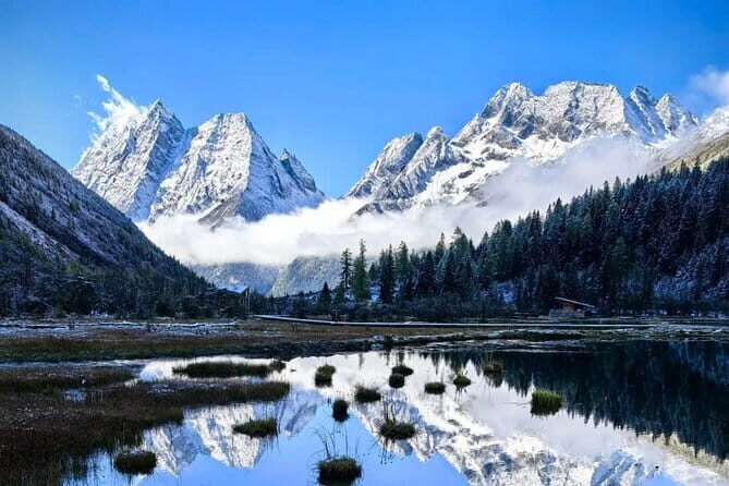 3-Day Sichuan Siguniang Danba and Yala Tour - Day 1: Embracing Siguniang’s Mountain Majesty