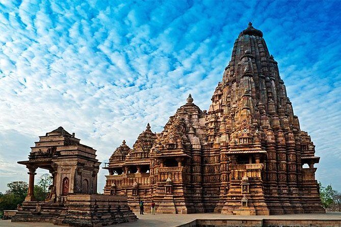 3-Day Tour to Khajuraho and Kamasutra Temple from Delhi by Train - The Experience: What Works and What Doesn’t