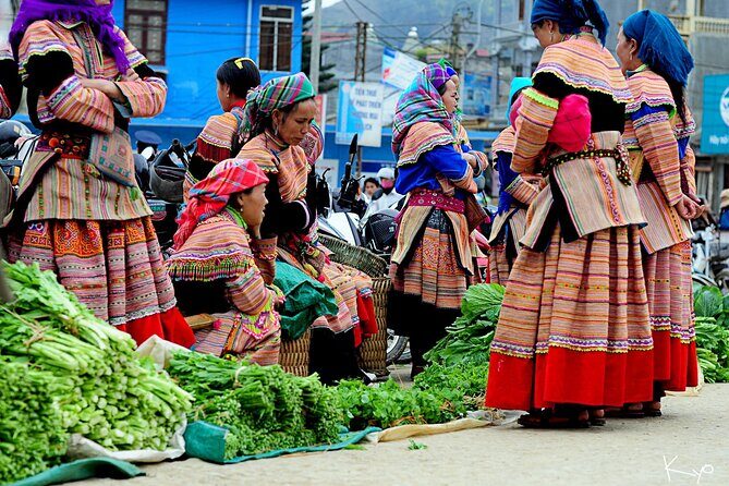 3 days Discovering Cao Son - Coc Ly - Chay River and Sapa - Authenticity and Cultural Highlights